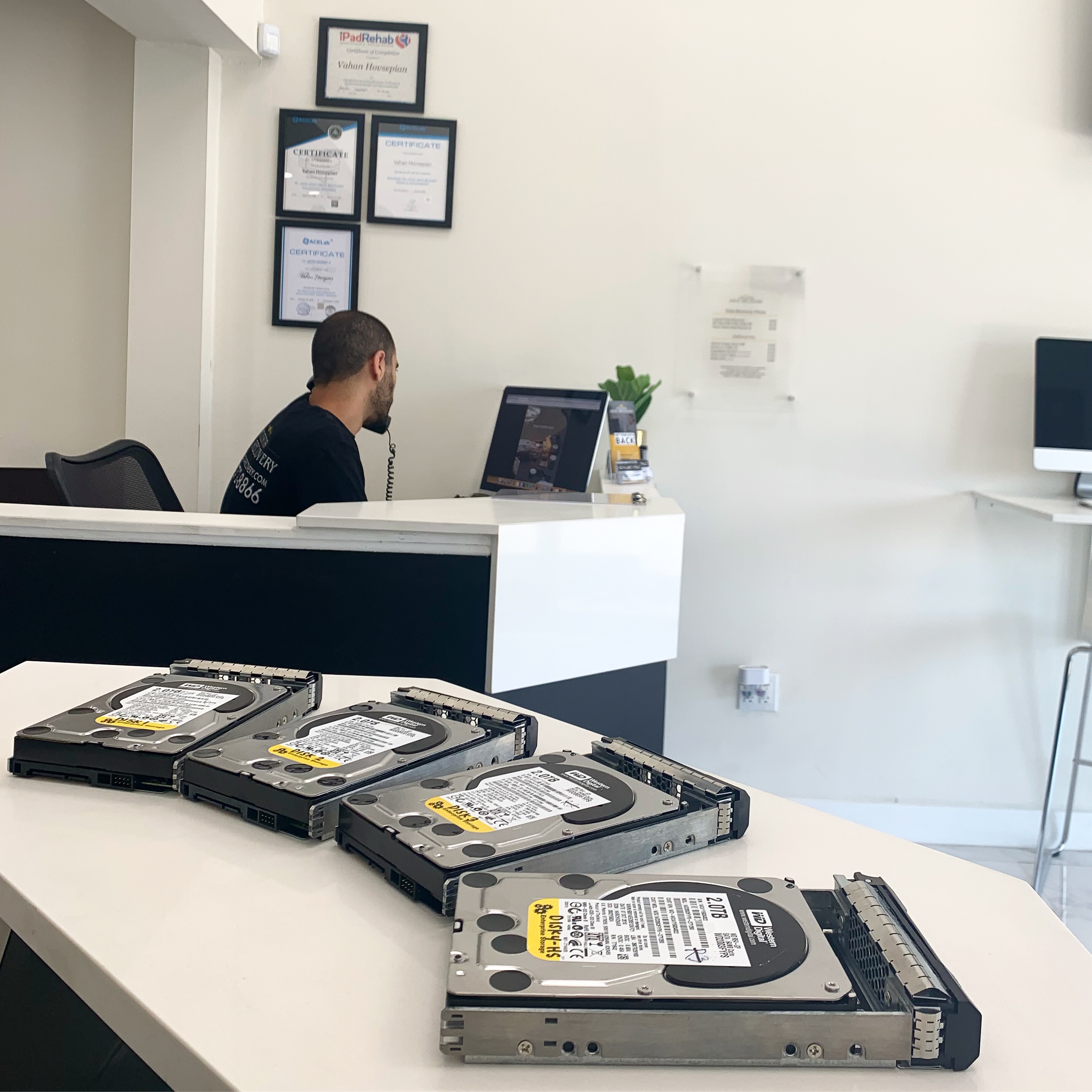 RAID 5 Data Recovery (Western Digital) - Five Star Data Recovery RAID 5 Data Recovery (Western Digital) - Five Star Data Recovery